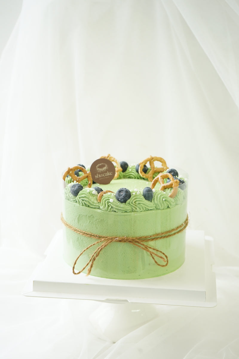 Matcha Ring – ShuCake Boutique